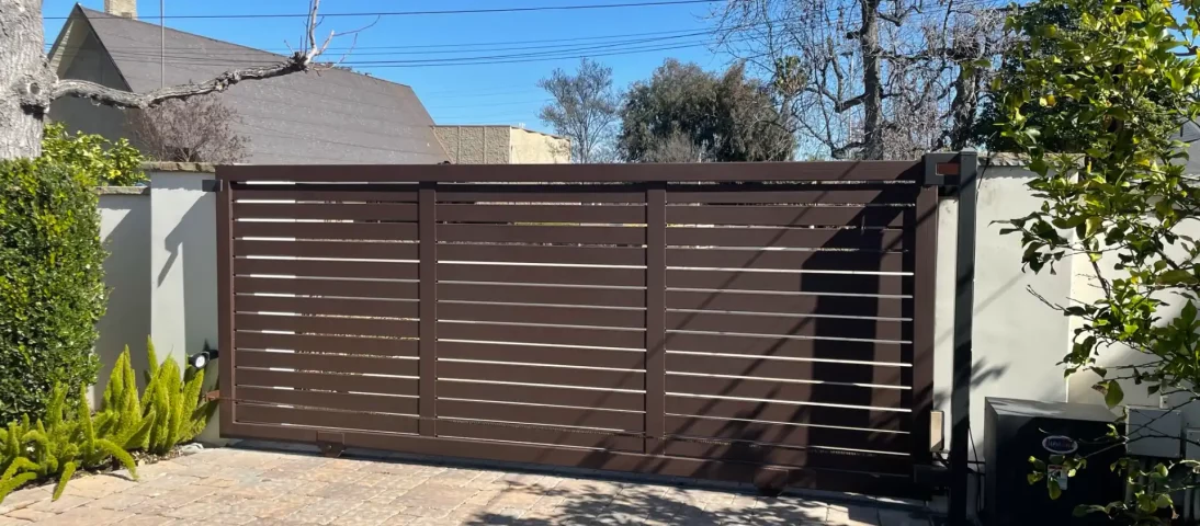 California Driveway Gate Installation (833) 210-3772 * $39 Service